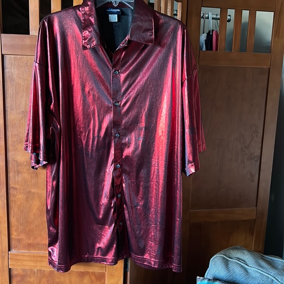 hoax | Shirts | Vintage Burgundyblack Iridescent Button Down Short ...